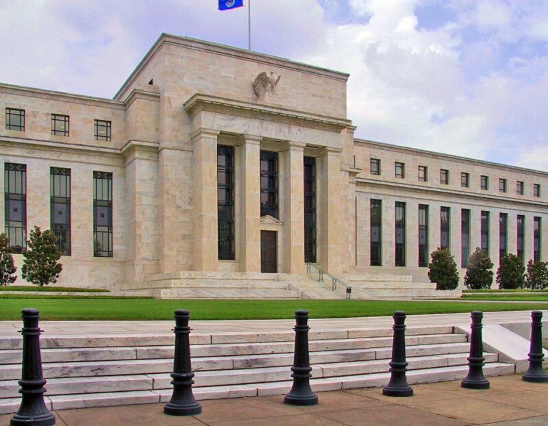 Should the Federal Reserve Be Independent? - The Heartland Institute